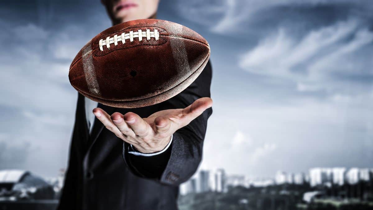 How To Become An NFL Agent | JobsInSports.com