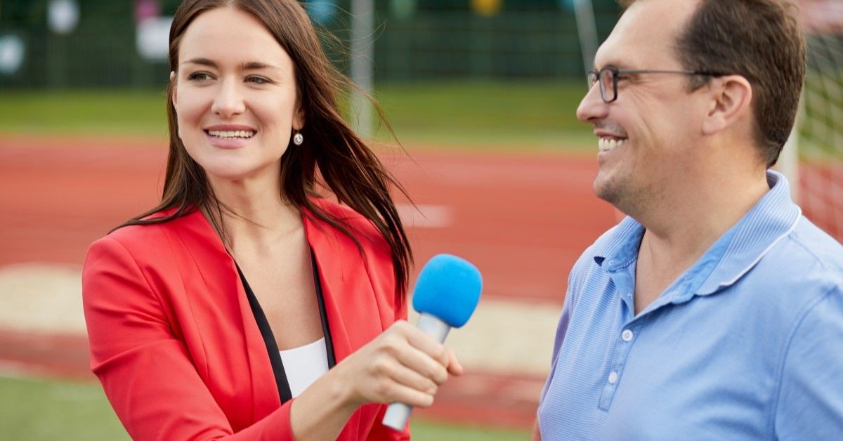 How To Become A Sports Broadcaster: A Guide - Jobs In Sports