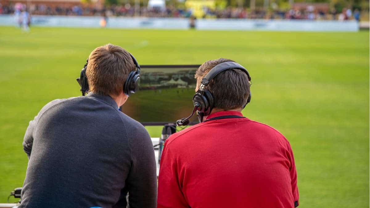 How To Become A Sports Analyst: The Top 9 Sports Analyst Jobs