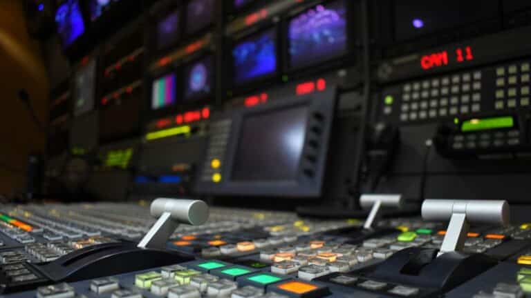 11 Types Of Sports Communications Jobs (And How To Get One)